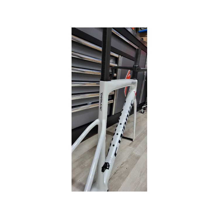 S-WORKS TARMAC SL8 CUADRO RED BULL- BORA- HANSGROHE